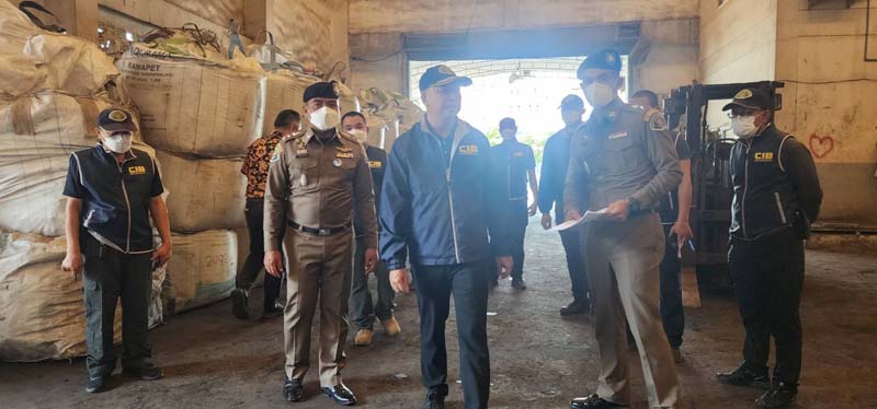 ปทส.จับชาวไต้หวัน กก.บริษัทเก็บกากแคดเมี่ยม พร้อมยึดของกลางได้ 1,000 ตัน